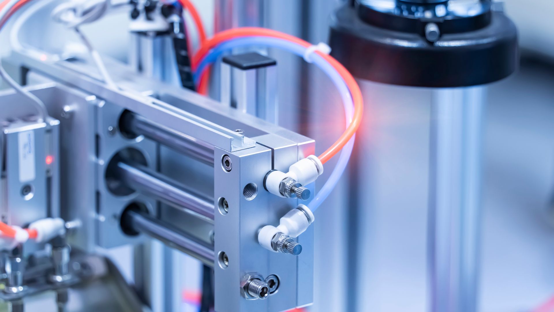 What Causes a Pneumatic Cylinder to Stick? - Rowse Pneumatics